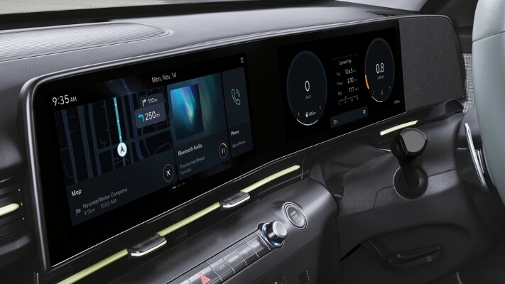 Twin 12.3" Integrated Displays